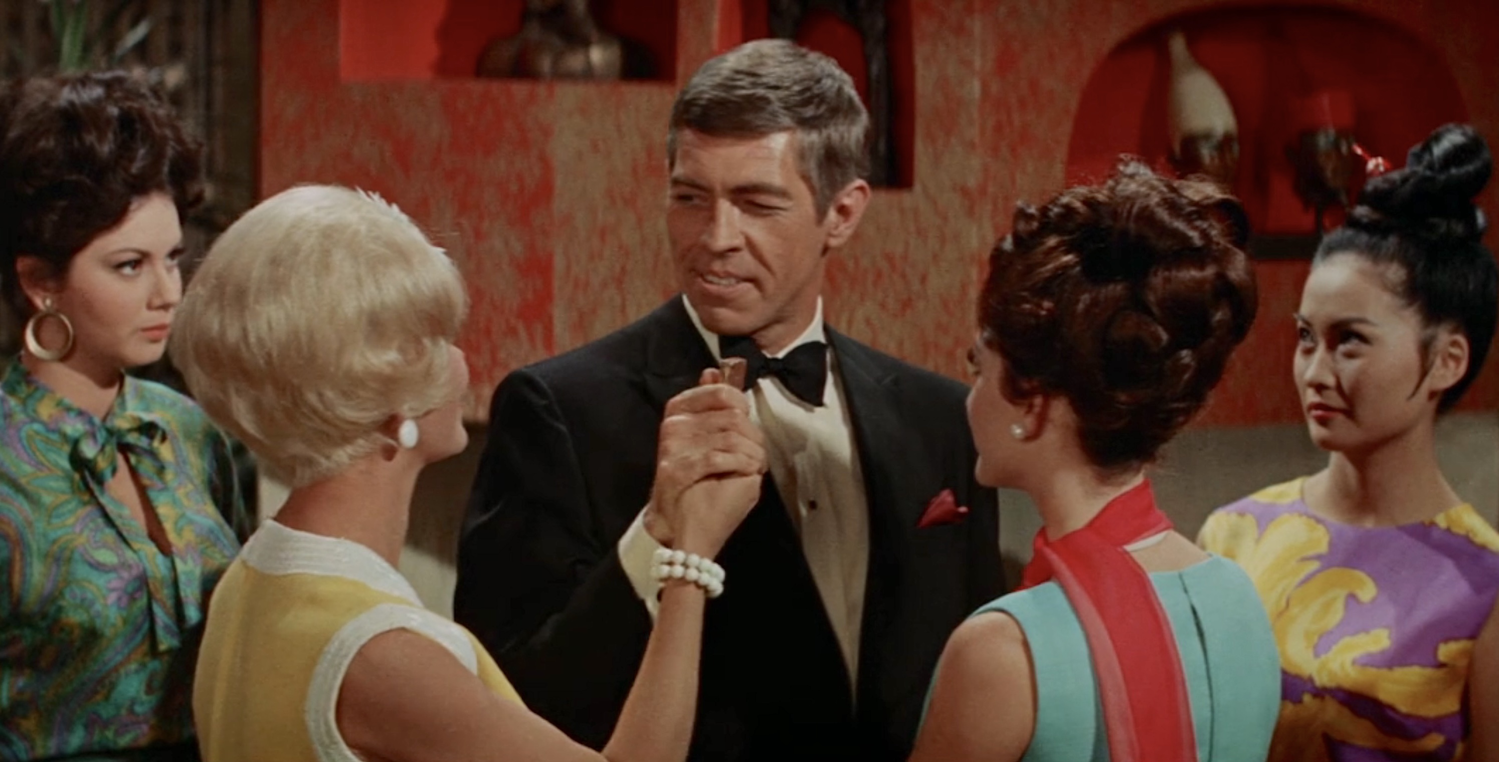Our Man Flint: James Coburn's Tuxedo » BAMF Style